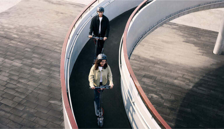 Segway eKickScooter F3 , Reliable Commute, Stylish Design