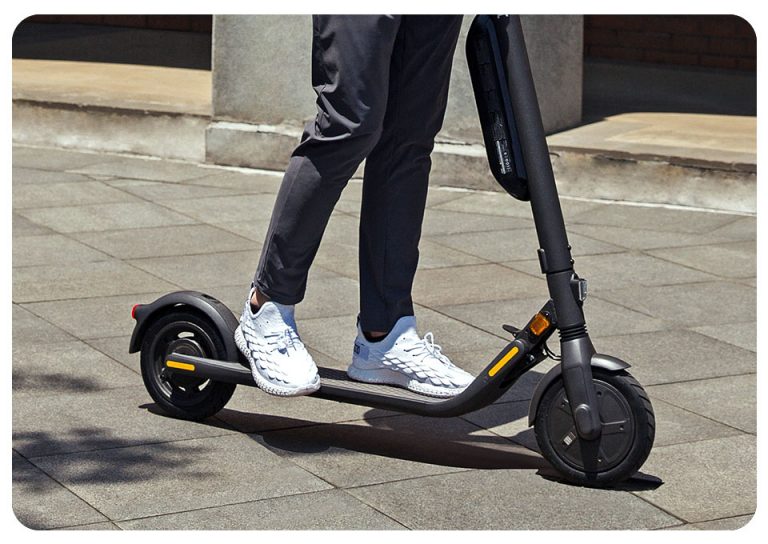 Segway eKickScooter E45 , High-Performance Urban Mobility