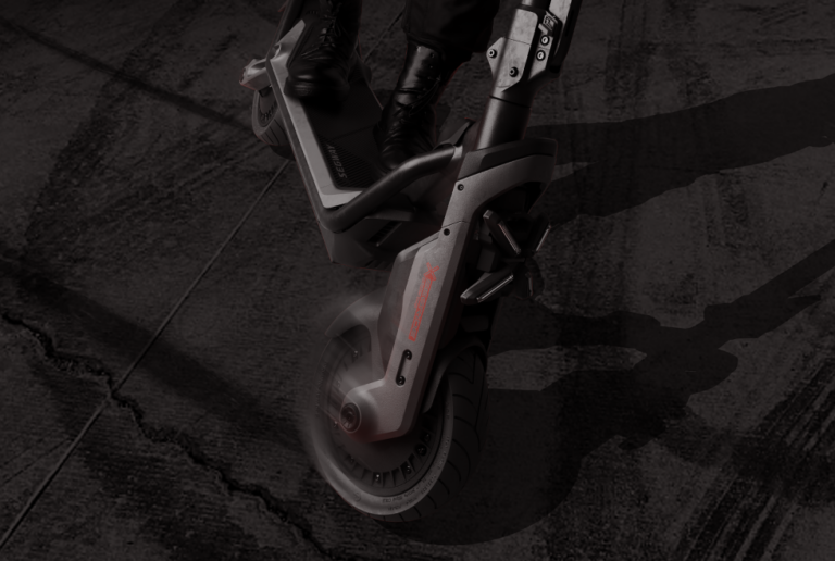 Segway SuperScooter GT3 , High-End Urban Mobility Solution